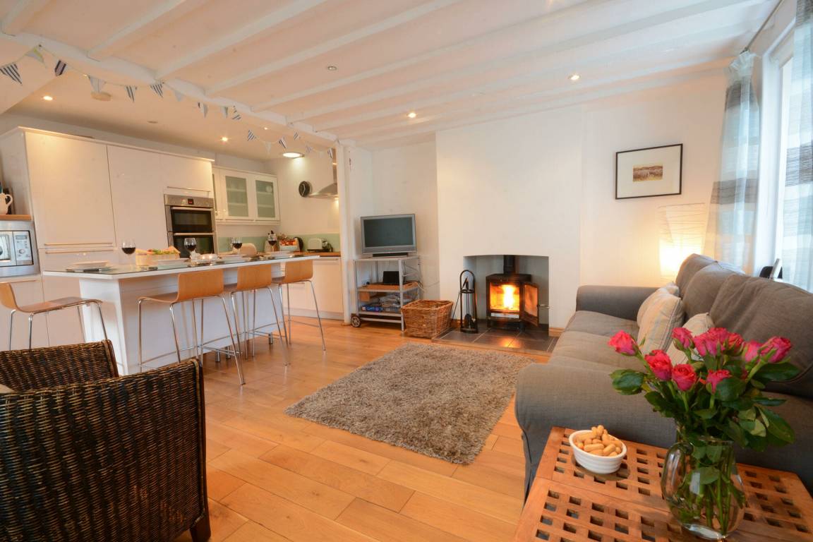 Cottage ∙ 2 Bedrooms ∙ 4 Guests - Orford Castle