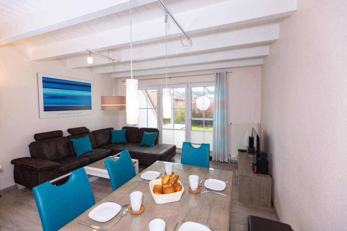 70 M² Ferienhaus ∙ 2 Schlafzimmer ∙ 6 Gäste - Butjadingen