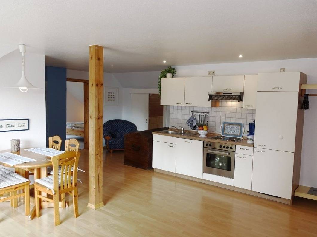 80 M² Ferienwohnung ∙ 2 Schlafzimmer ∙ 5 Gäste - Hasselberg