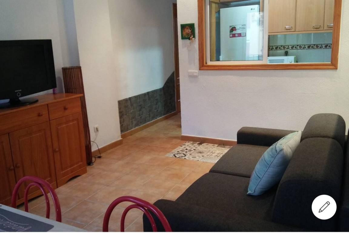 70 M² Ferienhaus ∙ 2 Schlafzimmer ∙ 6 Gäste - Sagunto