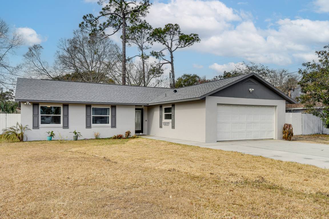 123 M² House ∙ 3 Bedrooms ∙ 10 Guests - Ormond Beach, FL