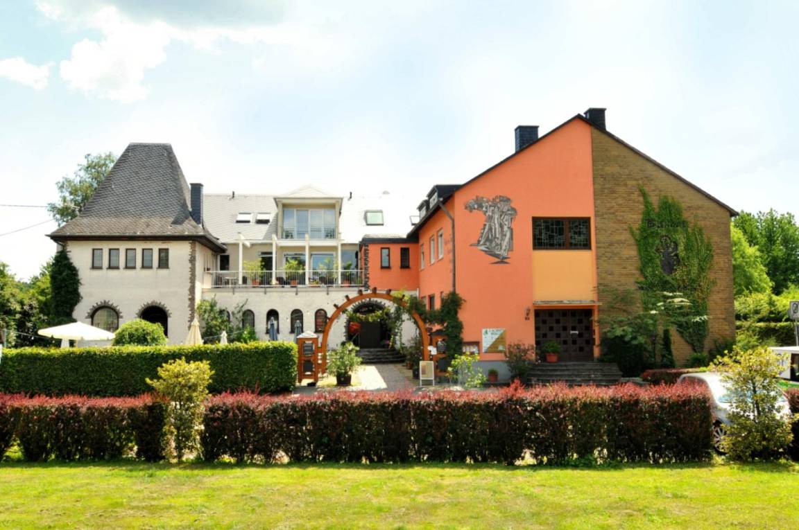 16 M² Hotel ∙ 1 Bedroom ∙ 2 Guests - Piesport