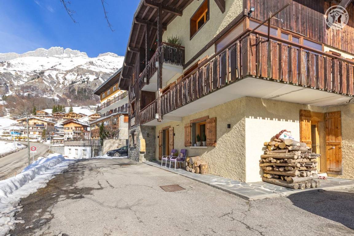 68 M² Mökki ∙ 2 Makuuhuonetta ∙ 4 Vierasta - La Clusaz