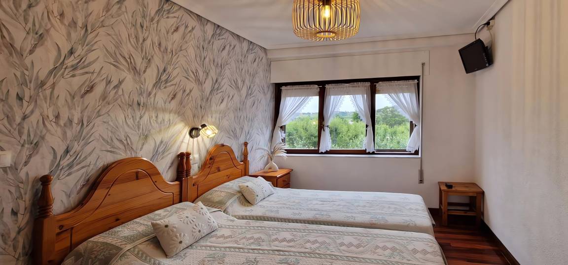 Bed And Breakfast ∙ 2 Camere Da Letto ∙ 2 Ospiti - Valles, Spagna