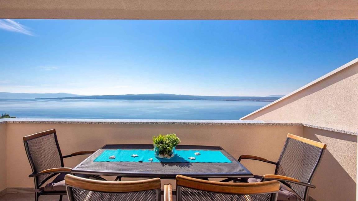 95 M² Appartamento Vacanza ∙ 3 Camere Da Letto ∙ 6 Ospiti - dramalj