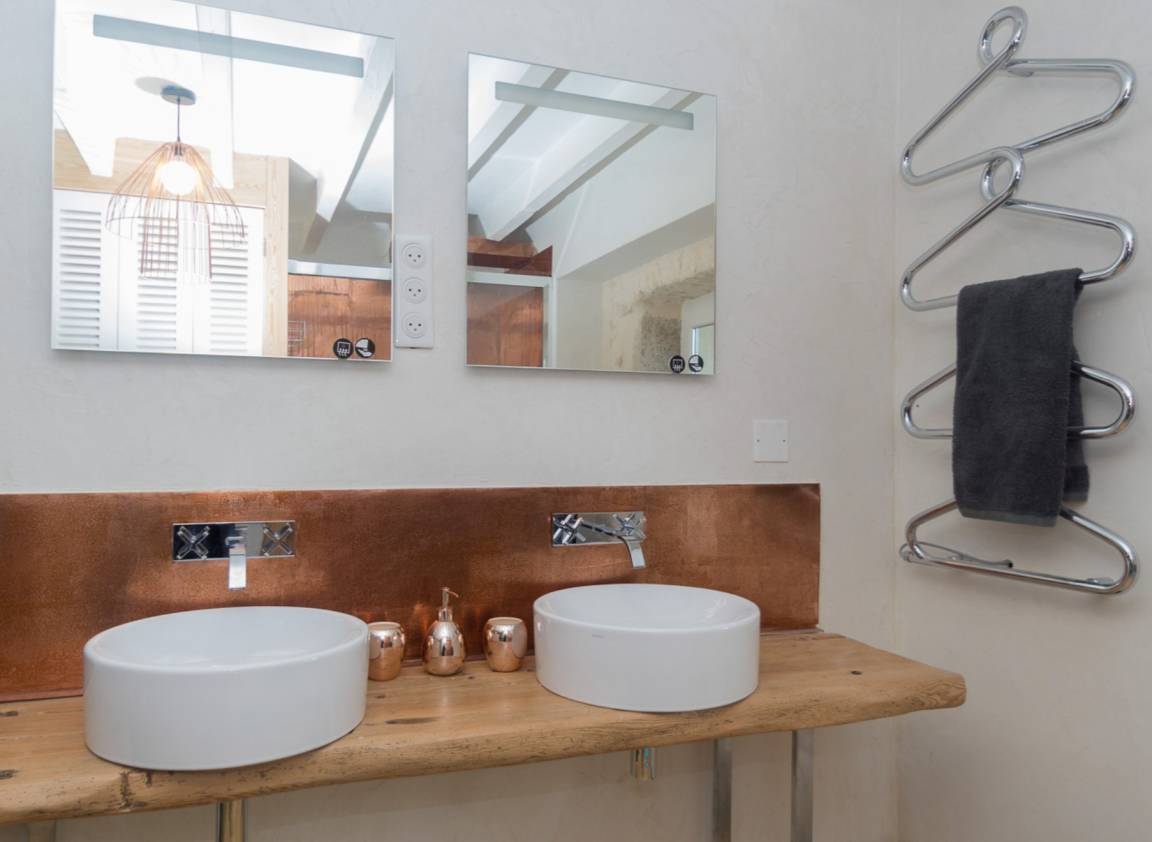 30 M² Chambre D'hôtes ∙ 1 Chambre ∙ 2 Personnes - Lagnieu