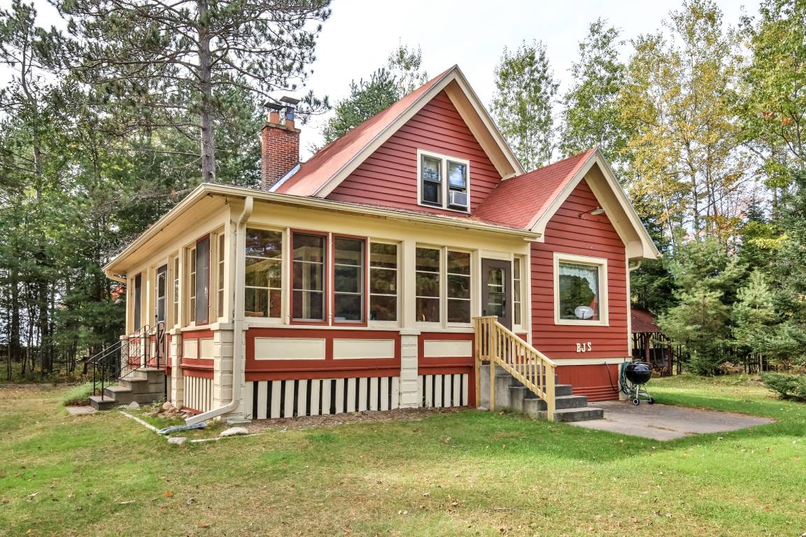 House ∙ 3 Bedrooms ∙ 7 Guests - St. Germain, WI