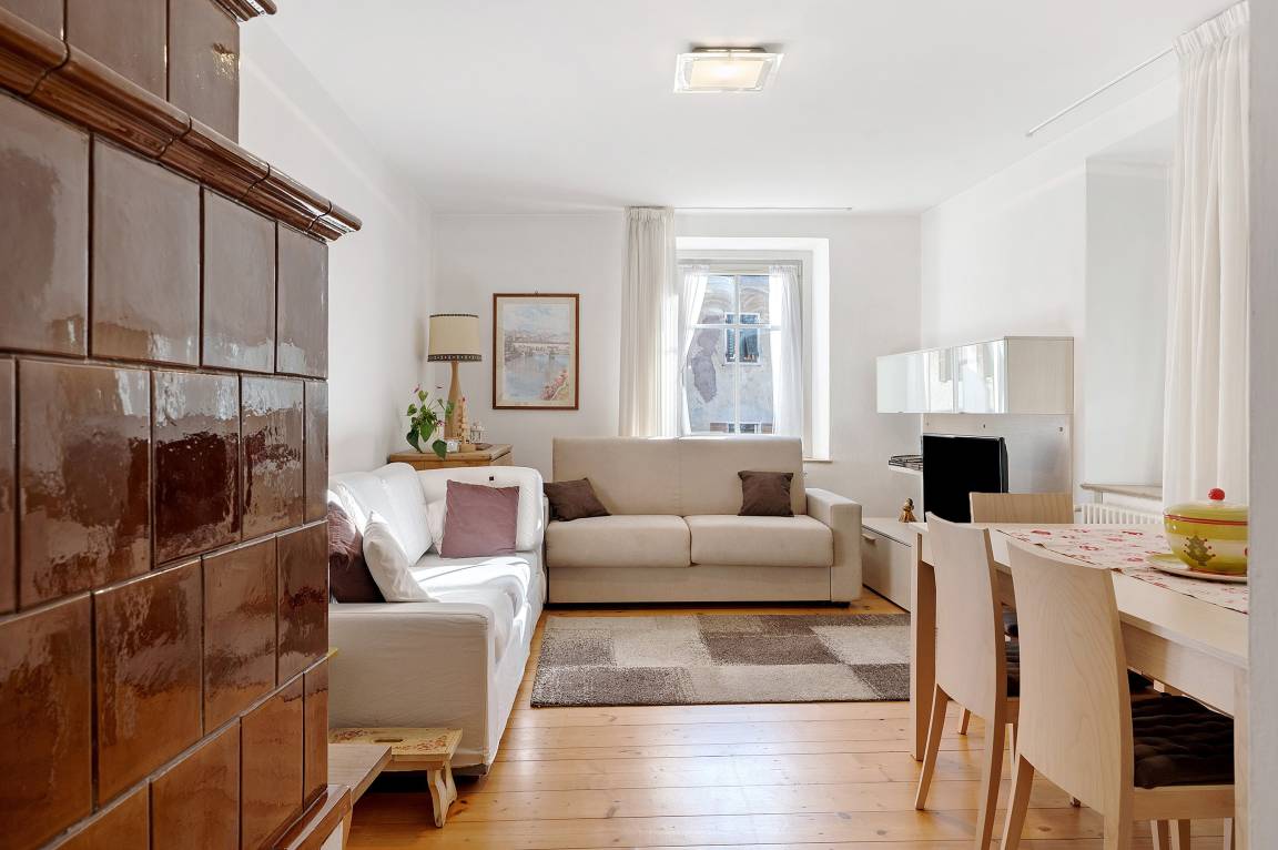 95 M² Appartamento Vacanza ∙ 2 Camere Da Letto ∙ 6 Ospiti - Castello di Fiemme