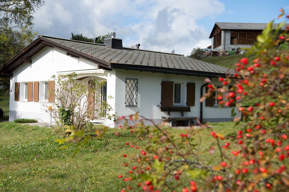 75 M² Casa ∙ 3 Quartos ∙ 8 Hóspedes - Alvaneu
