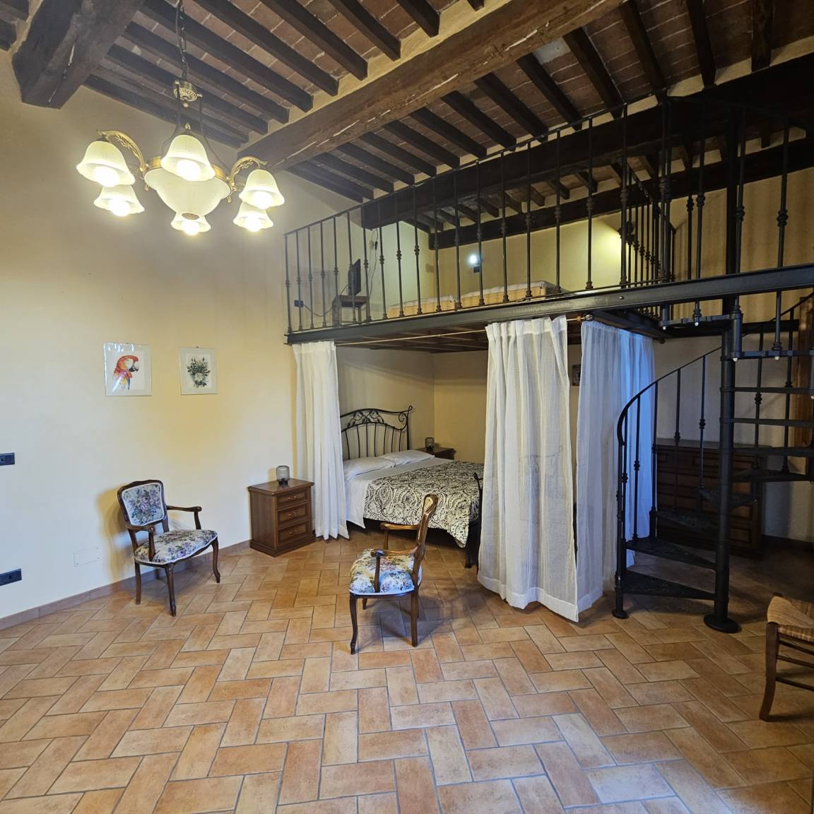 Apartamento ∙ 1 Habitación ∙ 5 Huéspedes - Montepulciano