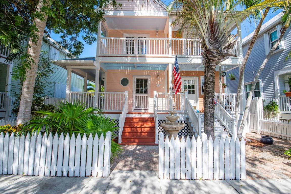 73 M² Ferienhaus ∙ 2 Schlafzimmer ∙ 4 Gäste - Key West, FL