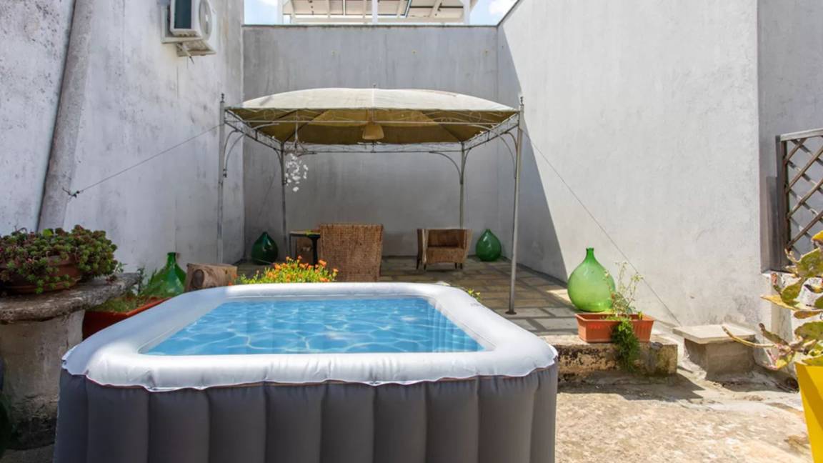 110 M² Apartamento ∙ 2 Habitaciones ∙ 6 Huéspedes - Casarano