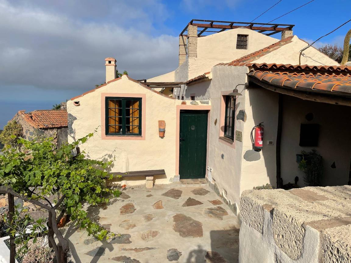 80 M² Ferienhaus ∙ 2 Schlafzimmer ∙ 4 Gäste - La Gomera