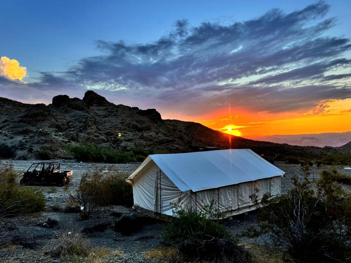 Camping ∙ 1 Bedroom ∙ 6 Guests - Nevada
