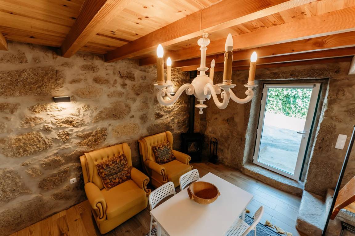 90 M² Maison De Vacances ∙ 2 Chambres ∙ 3 Personnes - Fundão