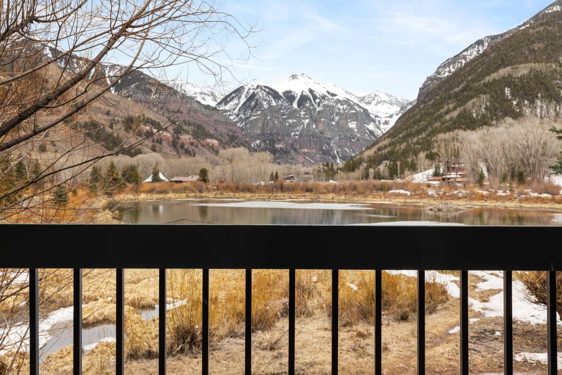 97 M² House ∙ 2 Bedrooms ∙ 7 Guests - Telluride, CO