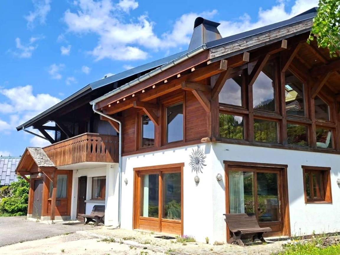 200 M² Chalet ∙ 5 Chambres ∙ 13 Personnes - Morzine