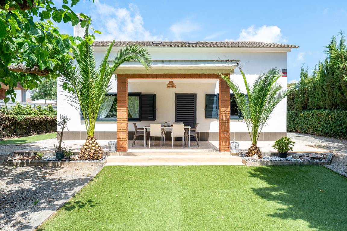 110 M² House ∙ 4 Bedrooms ∙ 7 Guests - Cambrils