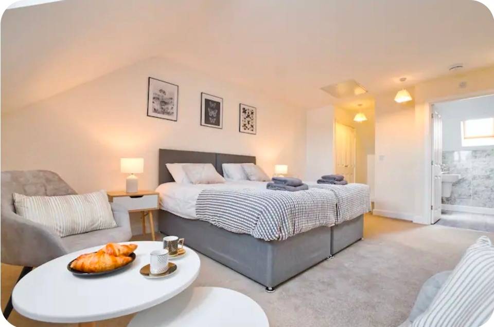 125 M² Maison De Vacances ∙ 4 Chambres ∙ 7 Personnes - Peterborough, Royaume-Uni