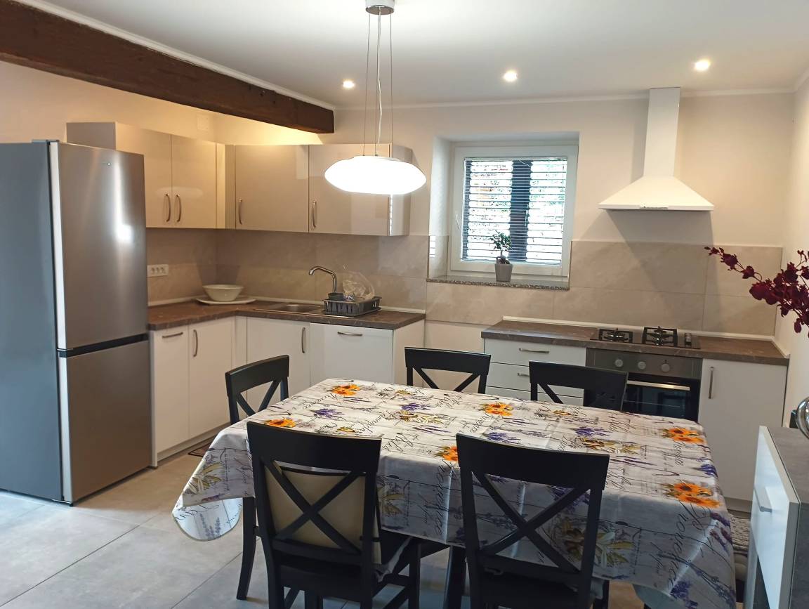 80 M² Ferienwohnung ∙ 2 Schlafzimmer ∙ 4 Gäste - Korte