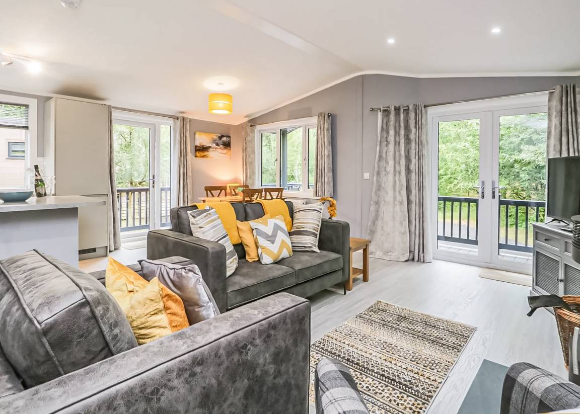 Chalet ∙ 2 Bedrooms ∙ 4 Guests - Cartmel