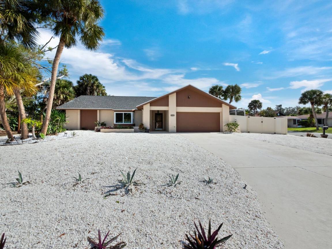 158 M² House ∙ 3 Bedrooms ∙ 6 Guests - Venice Beach, FL