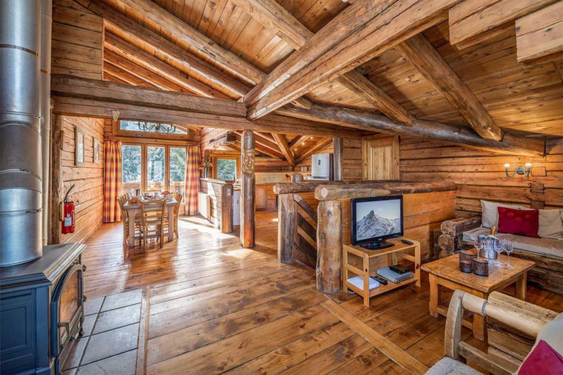 100 M² Chalet ∙ 5 Camere Da Letto ∙ 10 Ospiti - Méribel