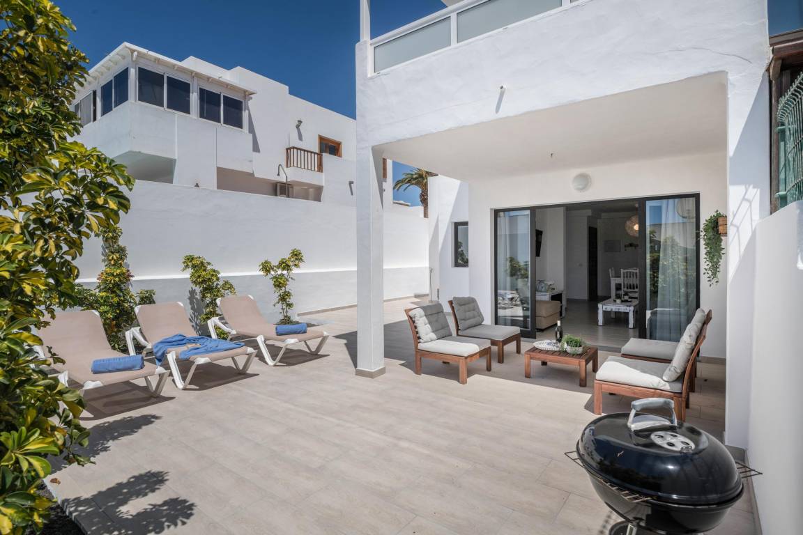 62 M² Ferienhaus ∙ 2 Schlafzimmer ∙ 4 Gäste - Lanzarote
