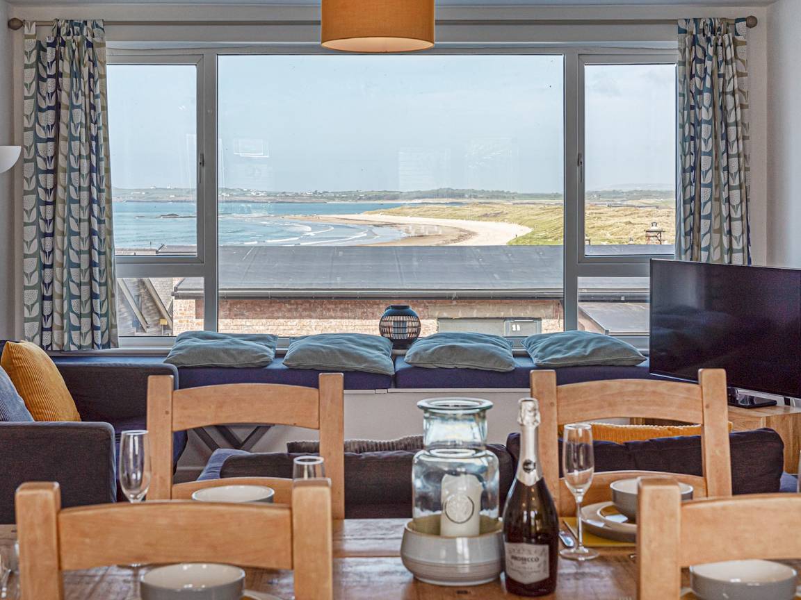 56 M² Apartment ∙ 2 Bedrooms ∙ 4 Guests - Rhosneigr
