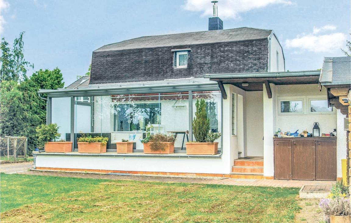 100 M² Ferienhaus ∙ 2 Schlafzimmer ∙ 4 Gäste - Wildau