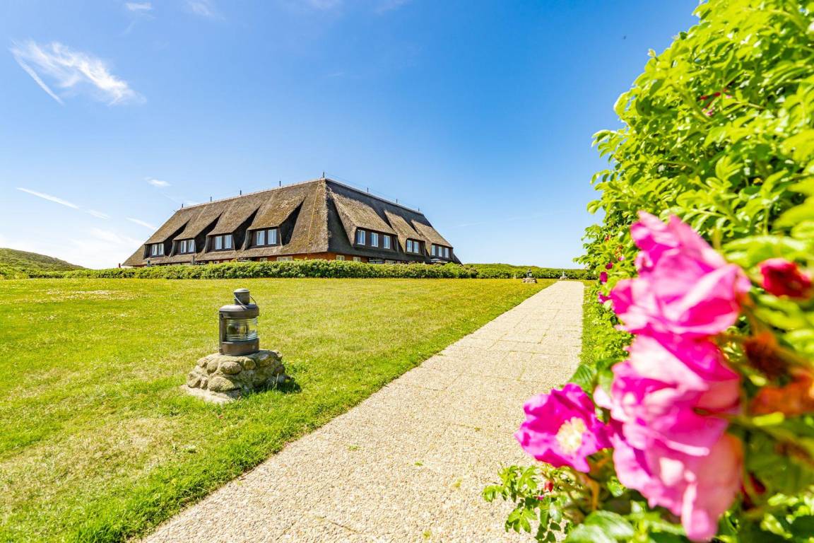 61 M² Apartment ∙ 2 Bedrooms ∙ 4 Guests - Kampen, Germany