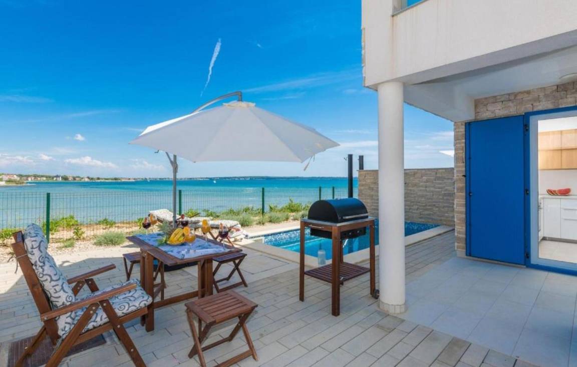 180 M² Maisonette ∙ 4 Bedrooms ∙ 8 Guests - Zaton