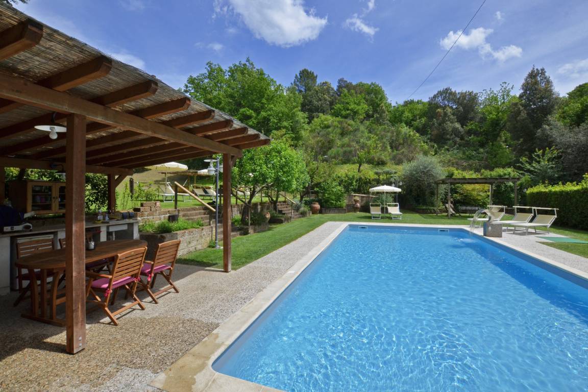 50 M² Apartment ∙ 1 Bedroom ∙ 4 Guests - Prato