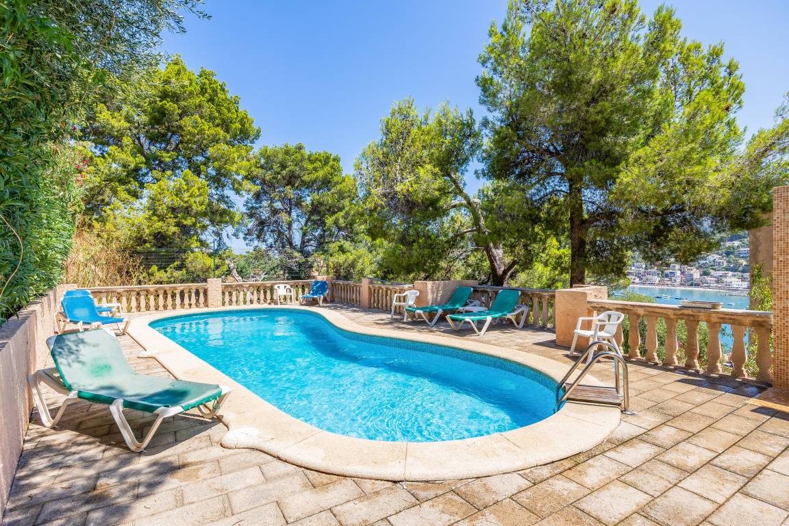 68 M² Apartamento ∙ 2 Habitaciones ∙ 4 Huéspedes - Sóller