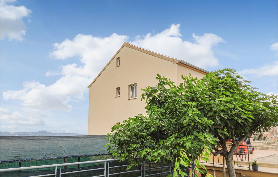 66 M² Apartamento ∙ 2 Habitaciones ∙ 6 Huéspedes - Zadar