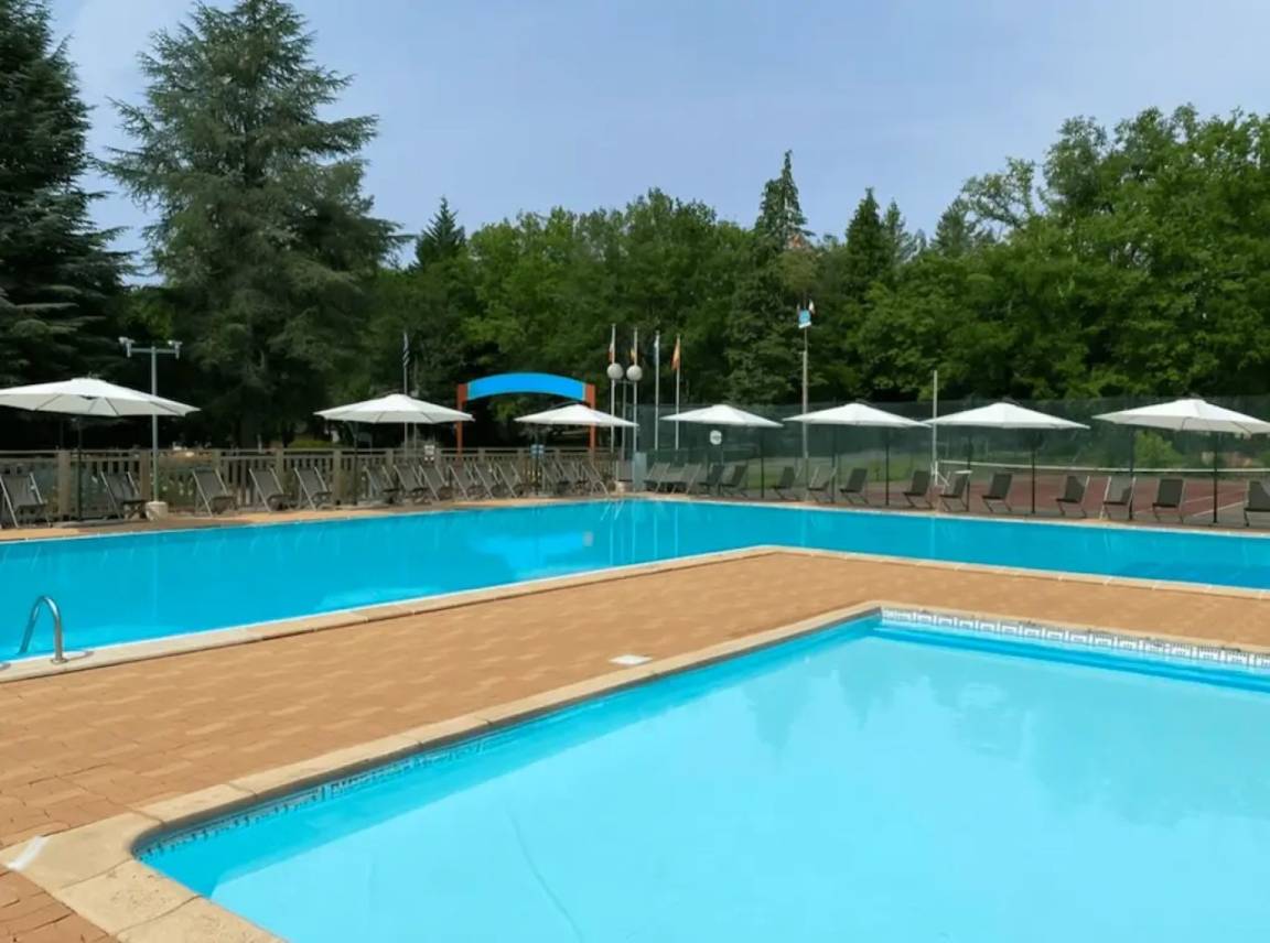 28 M² Chalet ∙ 2 Bedrooms ∙ 4 Guests - Sarlat-la-Canéda