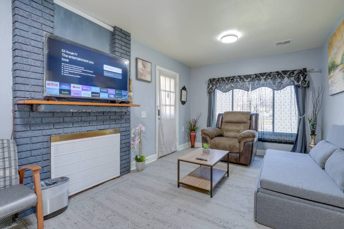 55 M² House ∙ 1 Bedroom ∙ 4 Guests - Kalamazoo, MI
