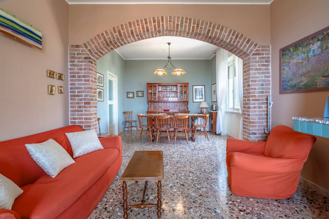 140 M² Villa ∙ 4 Bedrooms ∙ 8 Guests - Avola