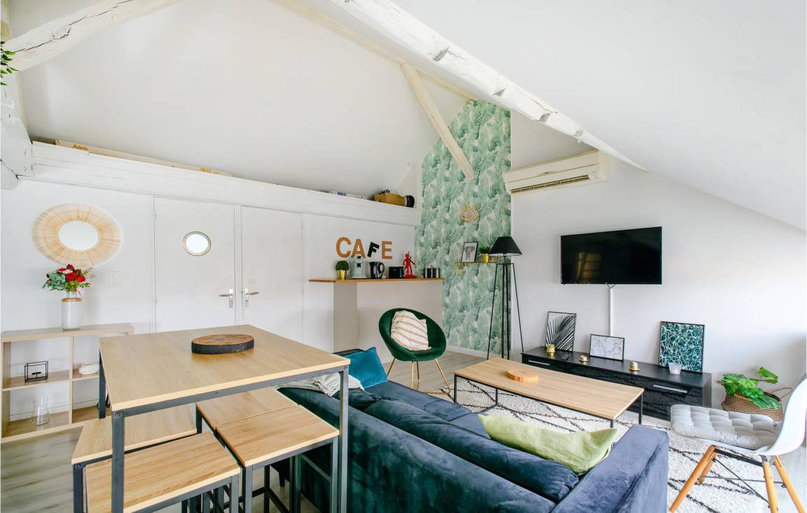 70 M² Appartement ∙ 2 Chambres ∙ 6 Personnes - ibis budget Gare de Poitiers