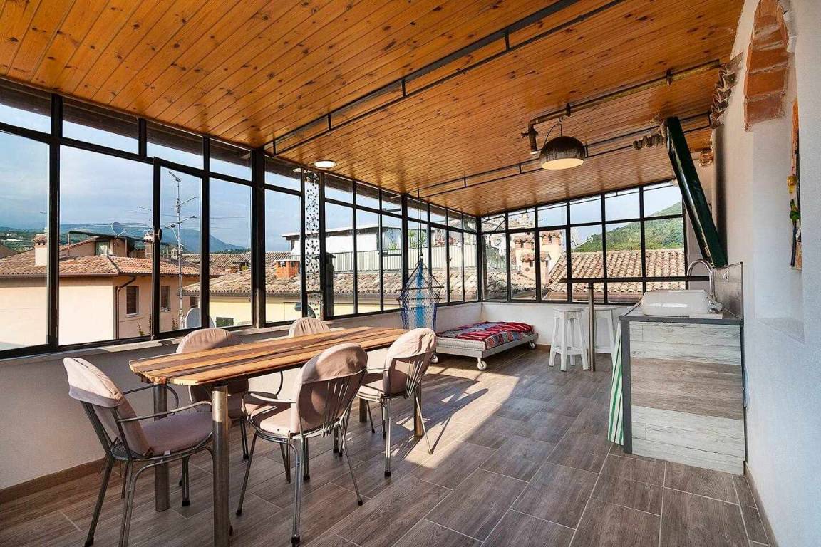 90 M² Huis ∙ 2 Slaapkamers ∙ 6 Gasten - Garda
