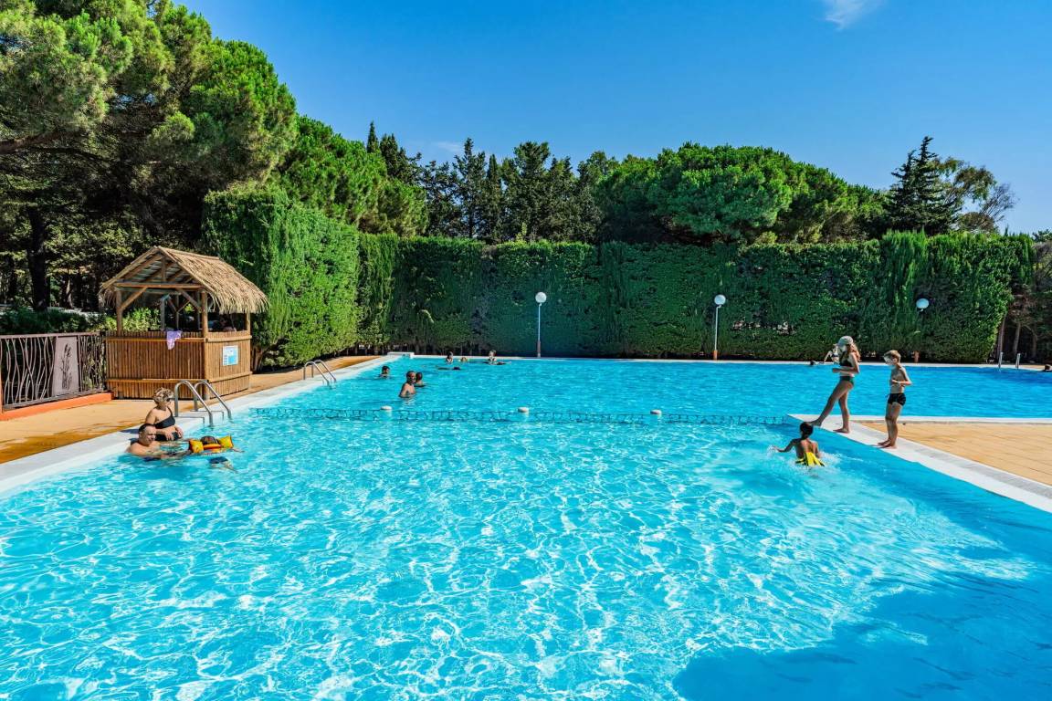 26 M² Caravan ∙ 2 Bedrooms ∙ 4 Guests - Sainte-Marie