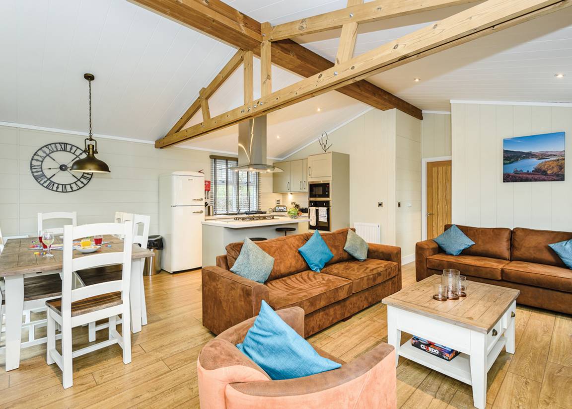 Chalet ∙ 4 Bedrooms ∙ 8 Guests - Scotland