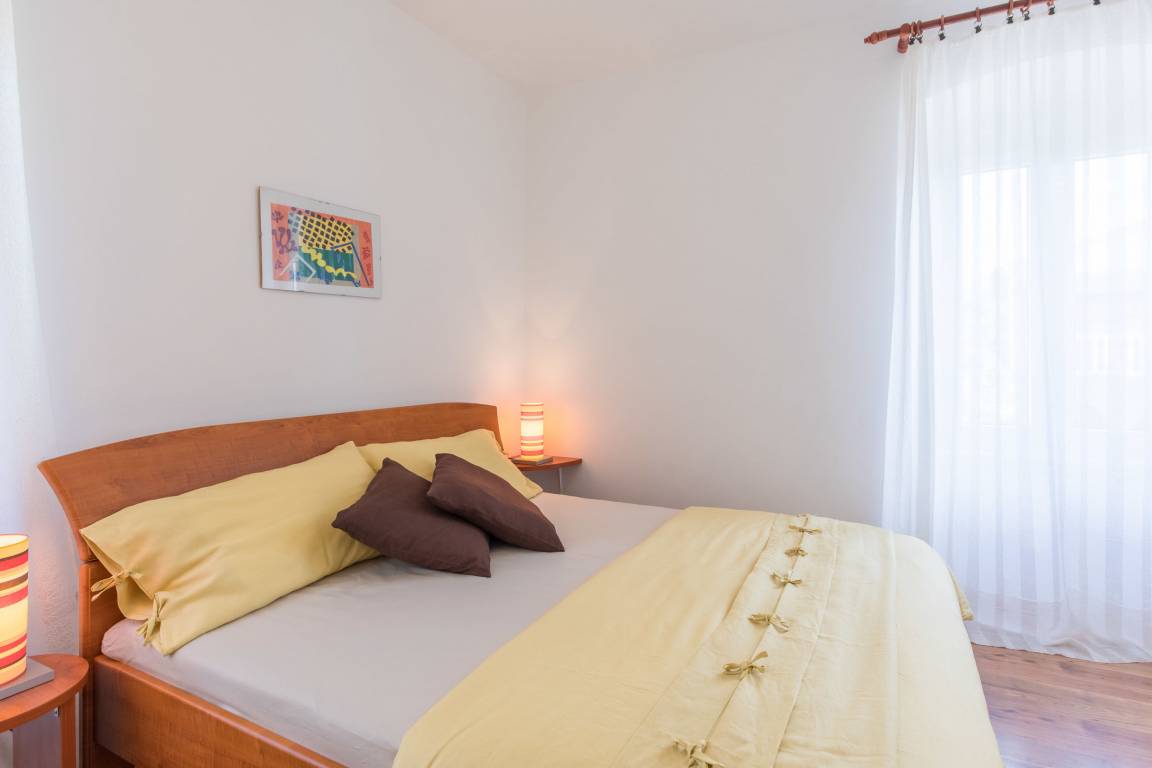 70 M² Ferienwohnung ∙ 2 Schlafzimmer ∙ 4 Gäste - Malinska
