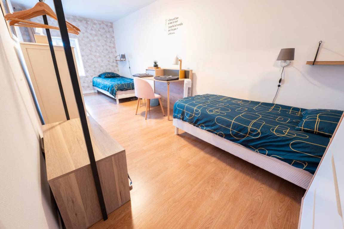 18 M² Bed & Breakfast ∙ 2 Habitaciones ∙ 2 Huéspedes - Saintes