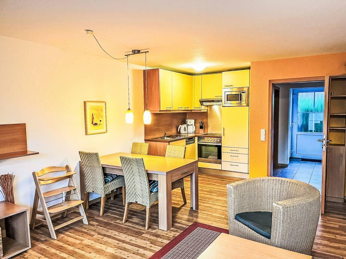 70 M² Ferienhaus ∙ 2 Schlafzimmer ∙ 6 Gäste - Nordenham