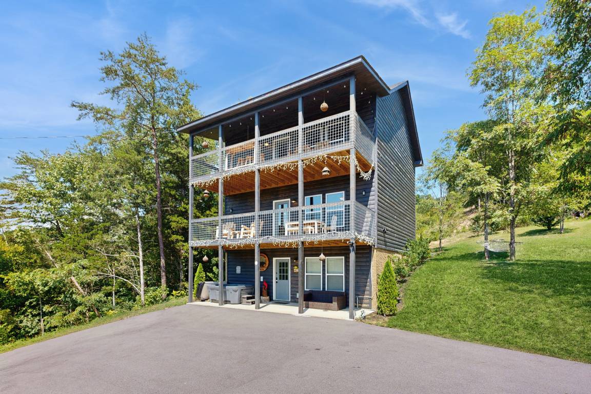 202 M² House ∙ 3 Bedrooms ∙ 14 Guests - Dandridge, TN