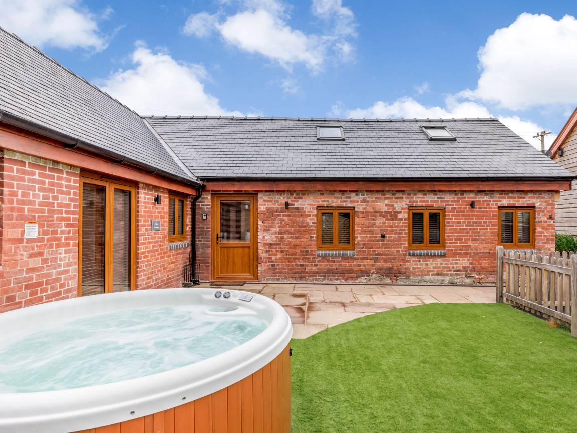 Cottage ∙ 3 Bedrooms ∙ 6 Guests - Welshpool