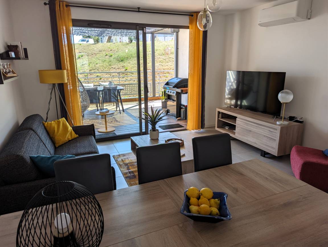 64 M² Ferienwohnung ∙ 2 Schlafzimmer ∙ 6 Gäste - Ajaccio