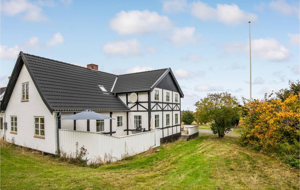 235 M² Bauernhof ∙ 6 Schlafzimmer ∙ 13 Gäste - Bornholm