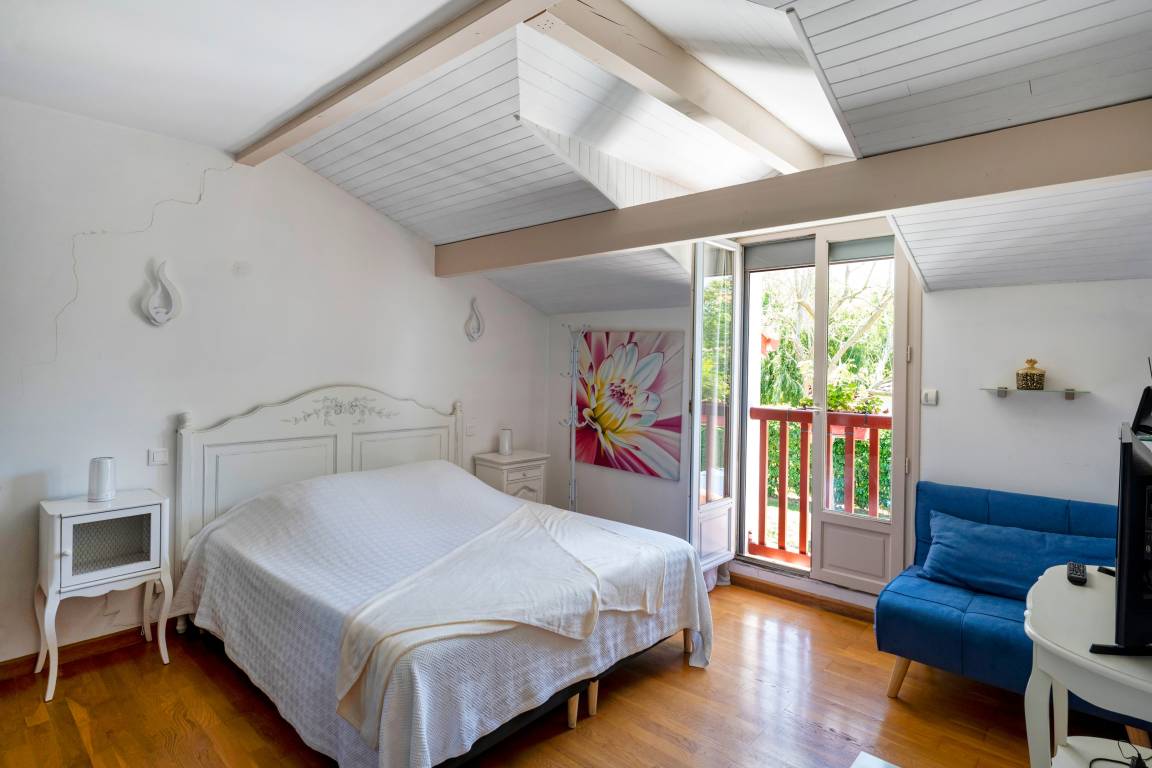 35 M² Chambre D'hôtes ∙ 3 Chambres ∙ 6 Personnes - Arbonne